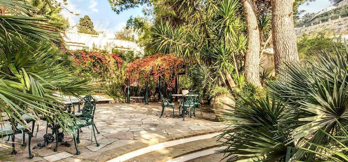 Rent a Villa in Capri - Italian Style Villas - A selection of finest ...